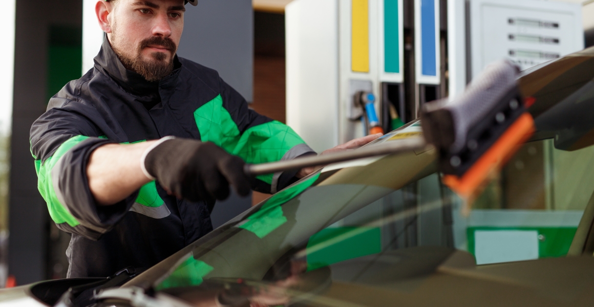 Service station attendants | WorkBC