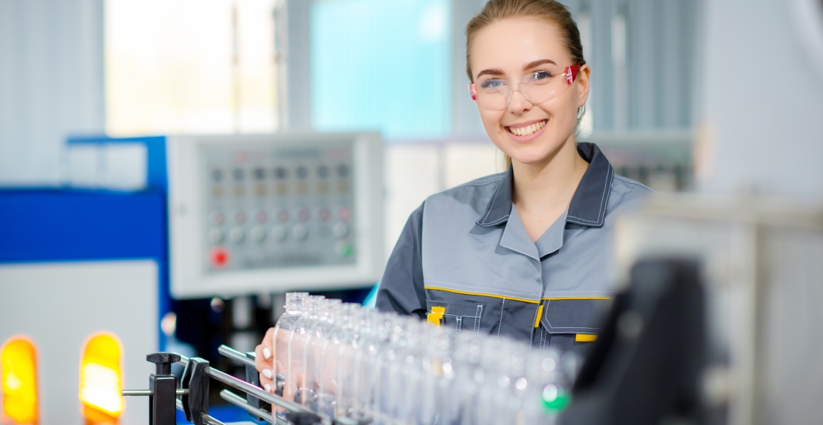 Plastics processing machine operators | WorkBC