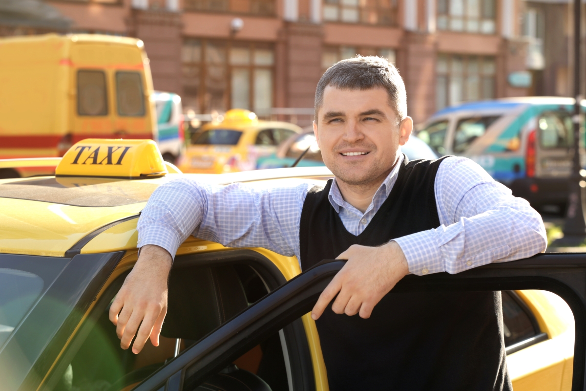 Taxi and limousine drivers and chauffeurs | WorkBC