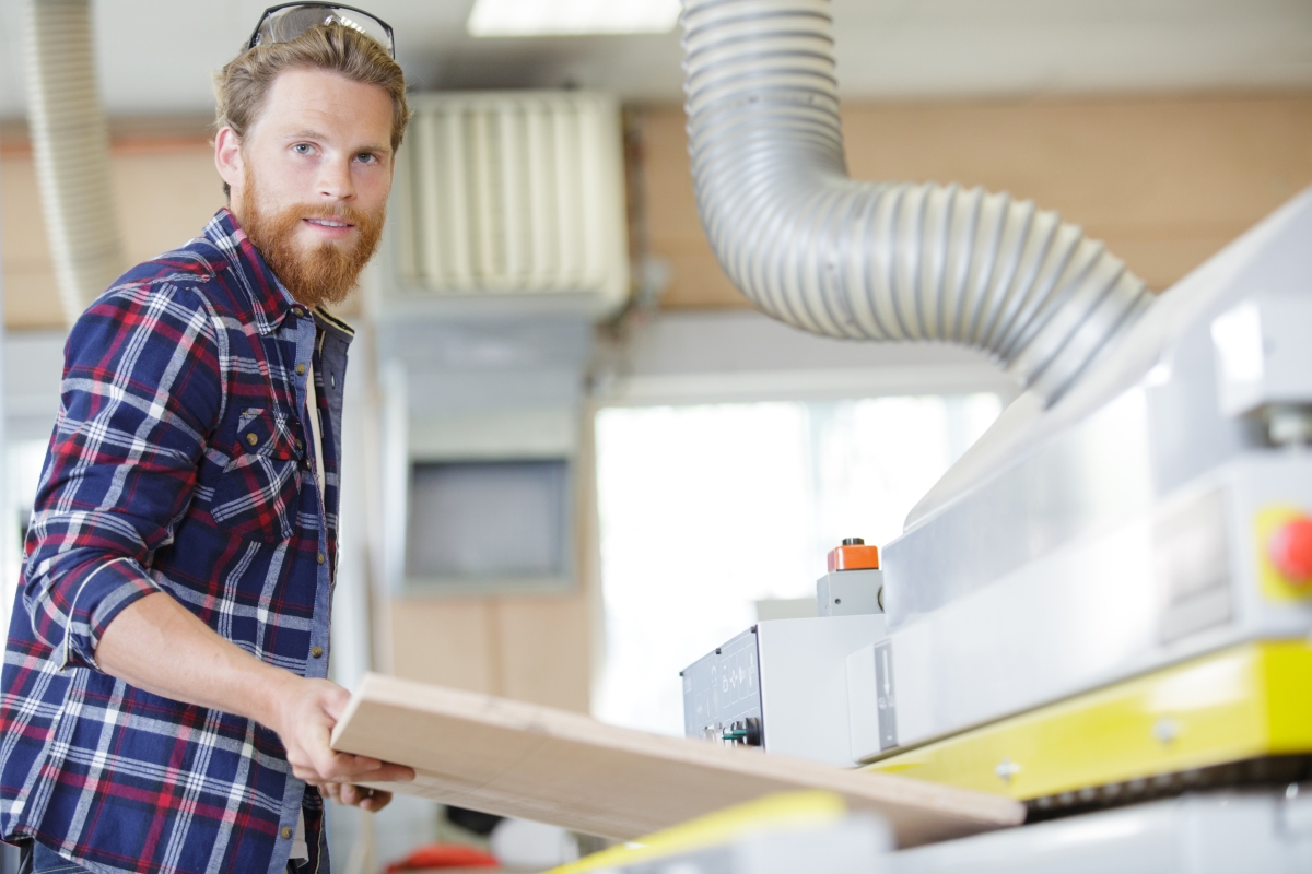 Woodworking machine operators | WorkBC
